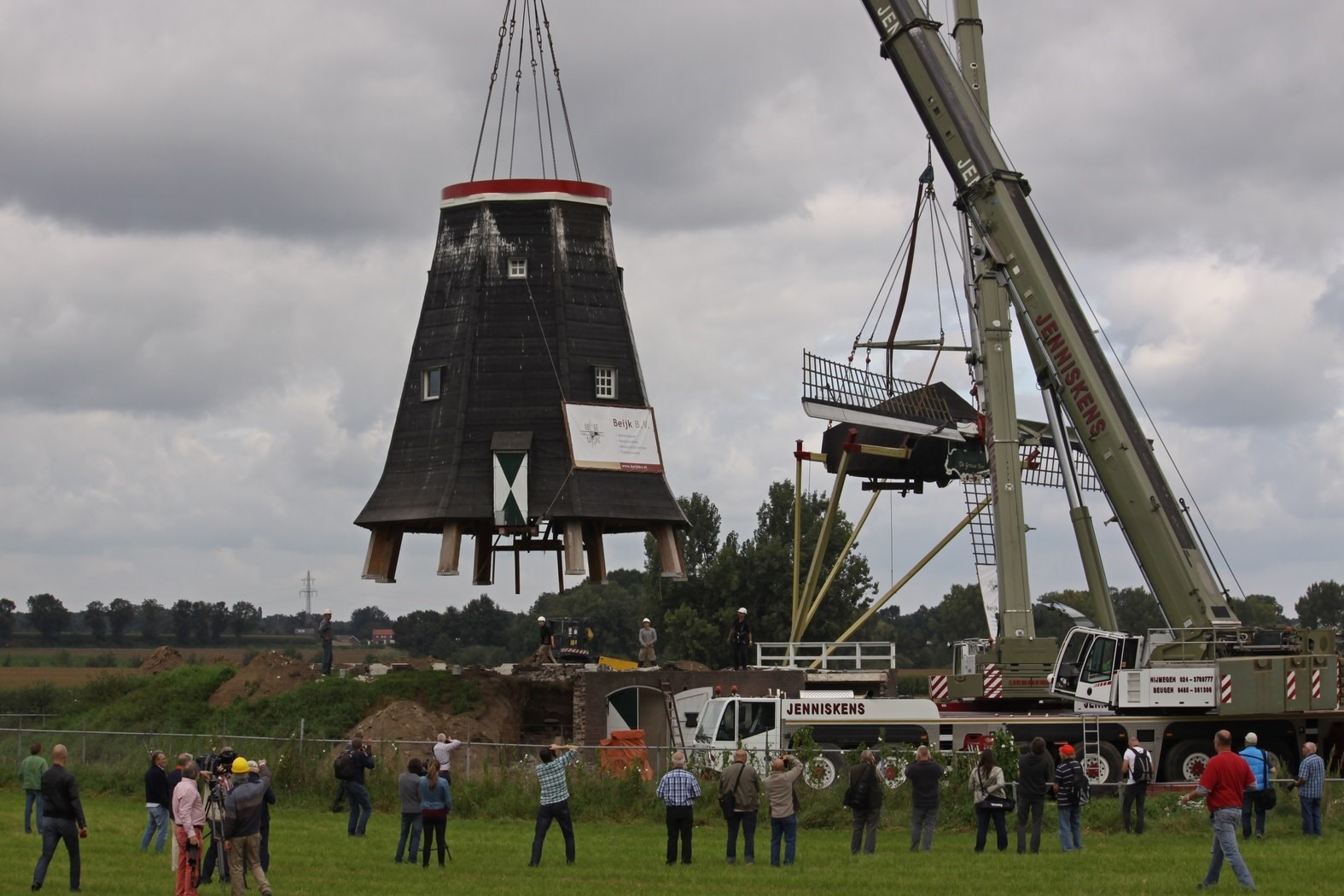 De verplaatsing – Kerkeveldweg 1 5954 NG Beesel